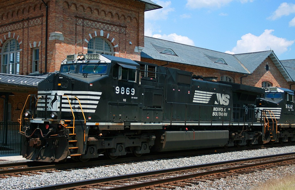 NS 9869